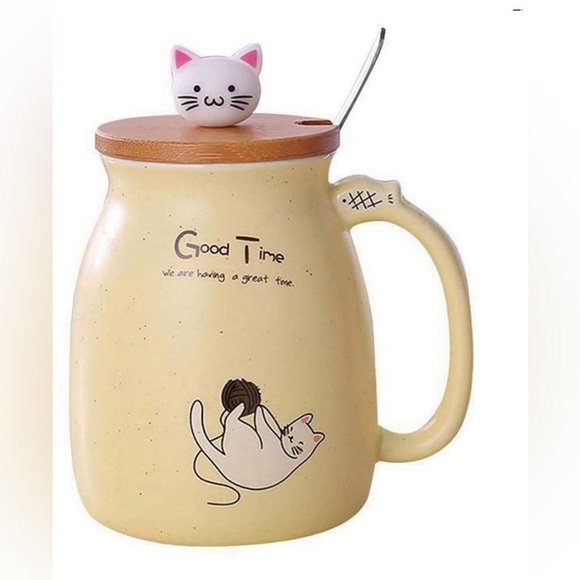 Dining | Brand New Yellow Color Super Cute Hello Kitty Cat Mug With Lid ...